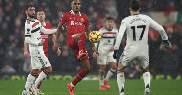 Драма на "Анфийлд": Ливърпул и Ман Юнайтед с лудо 2:2 - Gol